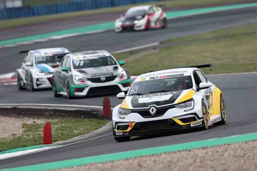 "Reno" se vraća na Ostrvo posle 16 godina: Aleks Morgan vozi Vukovićev ...